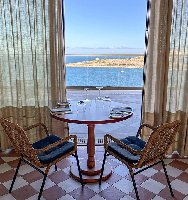 Sunday Lunch at Minoa Mediterranean Fusion | AX ODYCY Malta